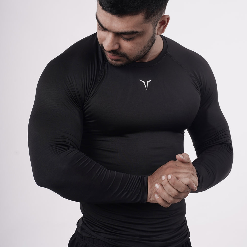 Here is the new trending gym-wear by FLEXWOLF.