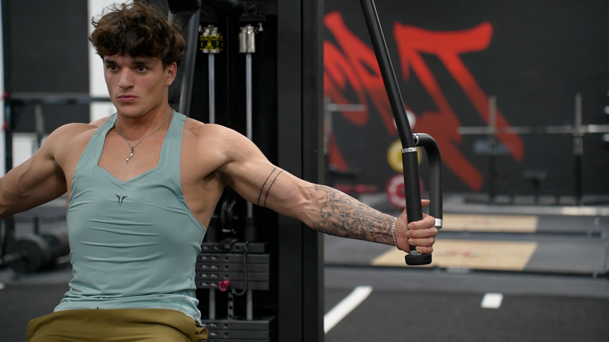 Here is the new trending gym-wear by FLEXWOLF.